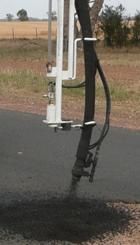 Transpatcher spray injection patcher